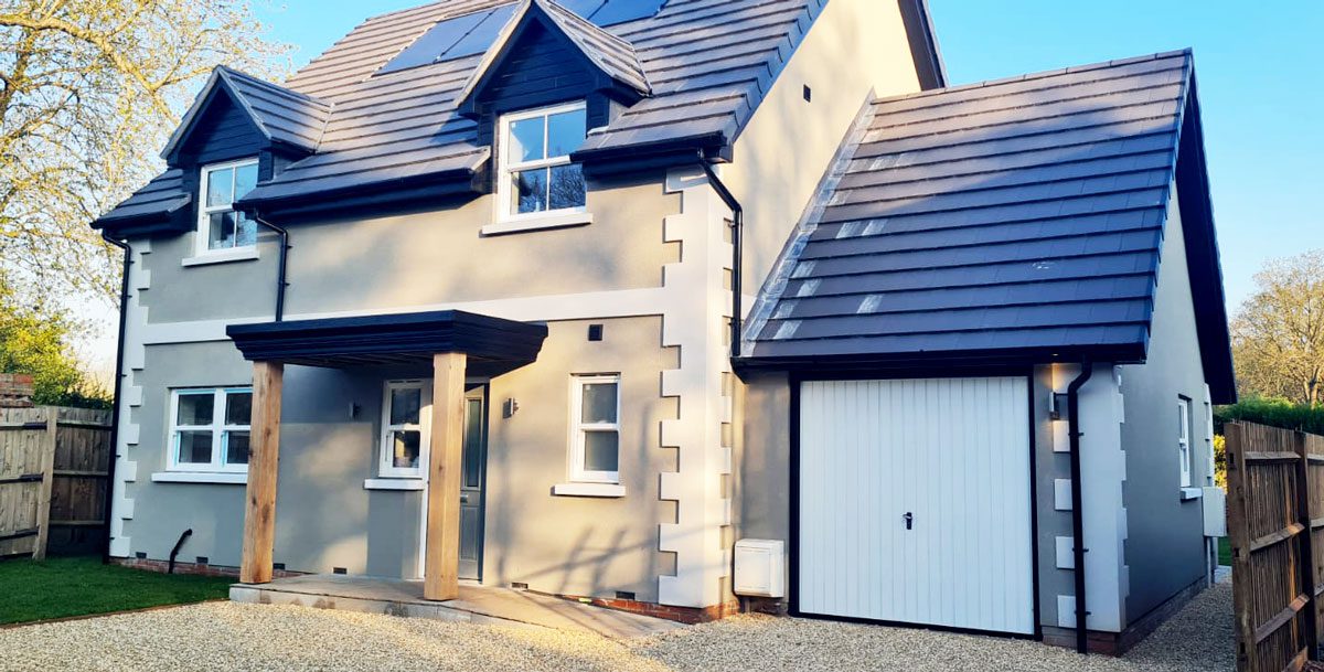 We install all popular render systems and self-compacting liquid screed.